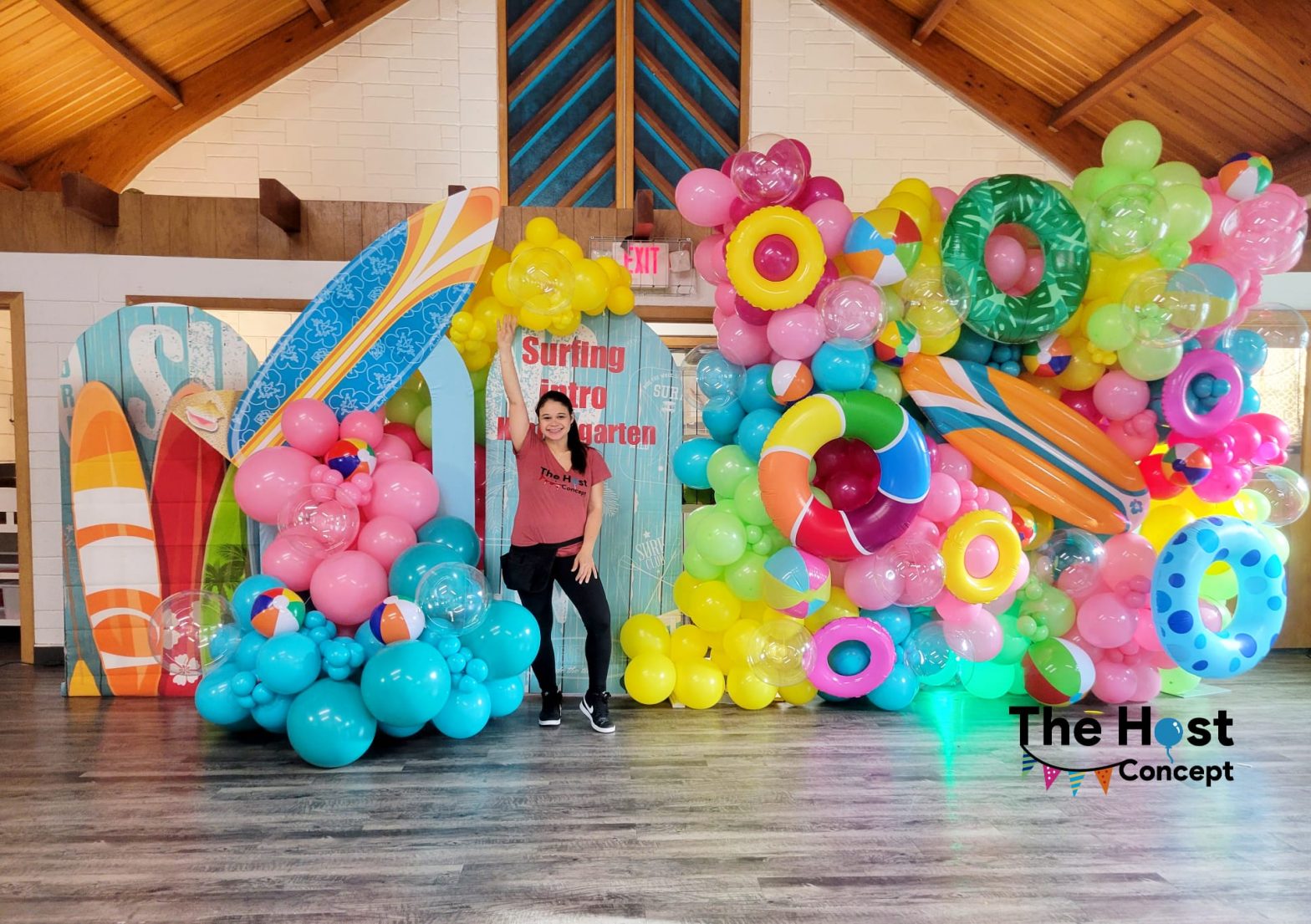Balloon Wall - The Host Concept